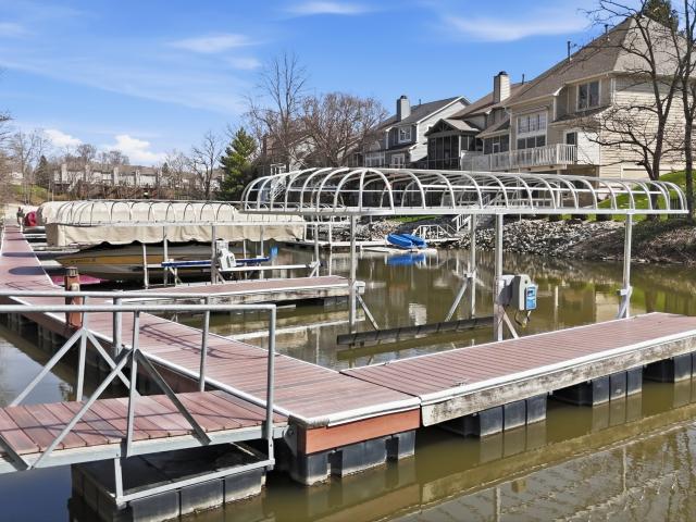 8073 Lower Bay Ln, Indianapolis, IN 46236 | MLS #22091 | Compass