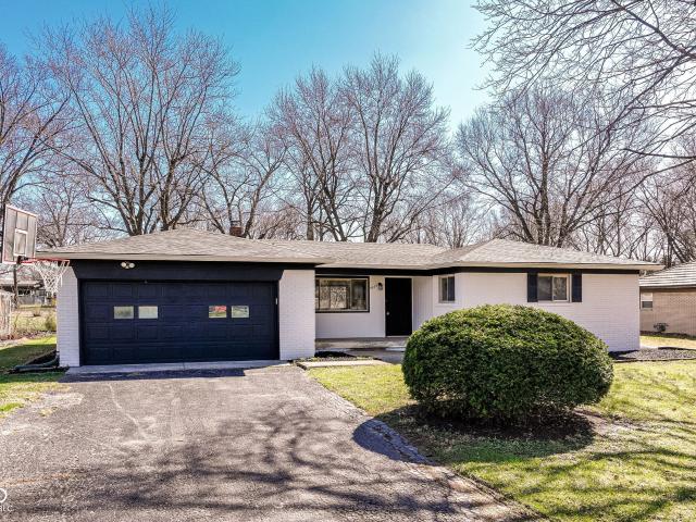 8073 Wallingwood Drive