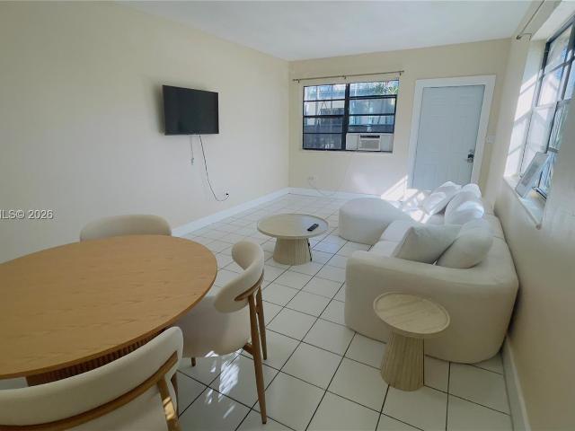 807 86th St, Unit 801, Miami Beach, FL 33141 | MLS #A11976