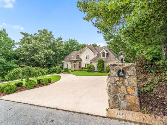 807 Candlewood Trail