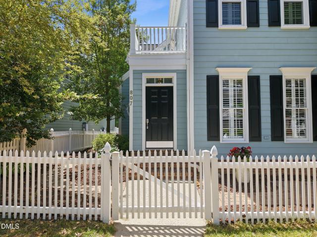 807 Carpenter Town Lane
