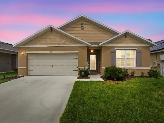 807 Amhurst Dr, Orange City, FL 32763 | MLS #V4948
