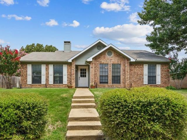 807 Blue Oak Dr, Lewisville, TX 75067