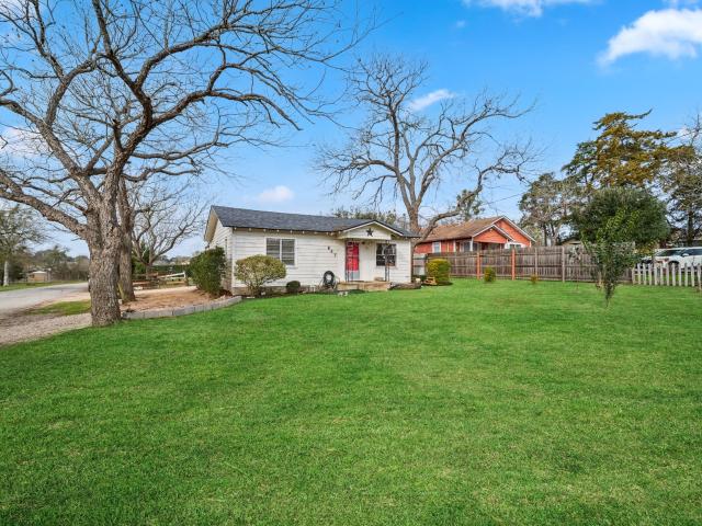 807 Burleson Street