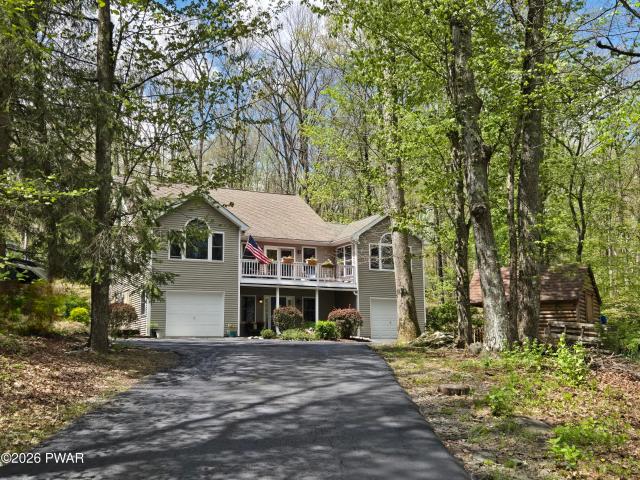 807 Dogwood Court