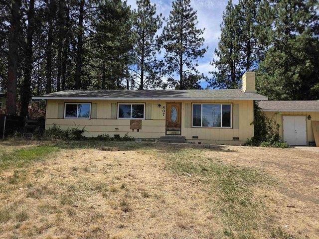807 Discovery St, Yreka, CA 96097