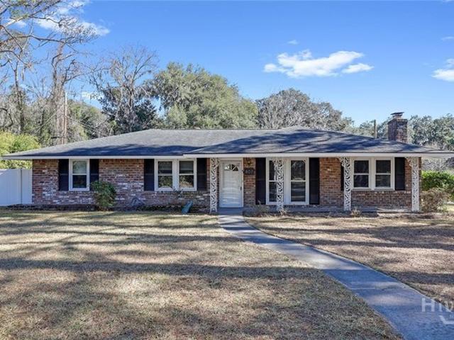 807 Dyches Dr, Savannah, GA 31406