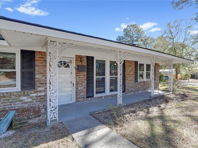 807 Dyches Drive