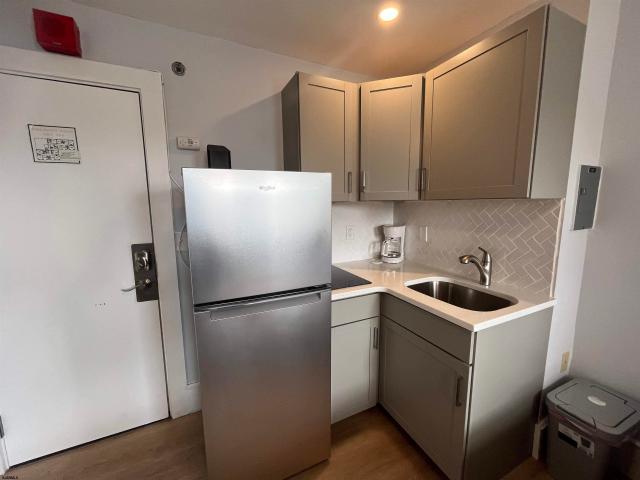 807 E 8th St, Unit 308, Ocean City, NJ 08226 | MLS #602807 | Compass