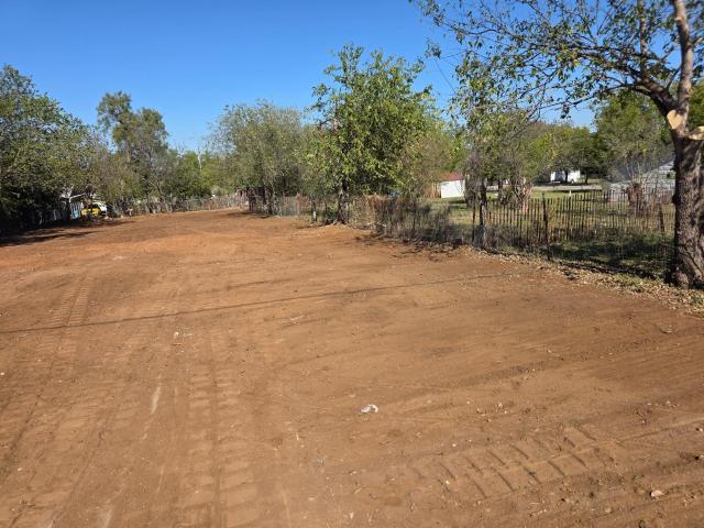807 E Brown St, Llano, TX 78643 | MLS #175631 | Compass
