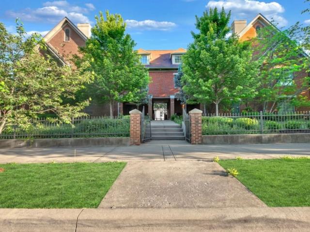 807 E Main St