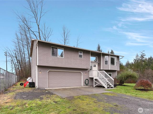 807 E Stanley St, Granite Falls, WA 98252 | Compass
