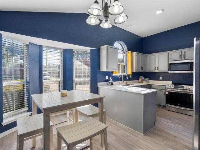 807 Havenbrook Drive