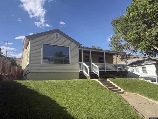 807 High St, Rawlins, WY 82301