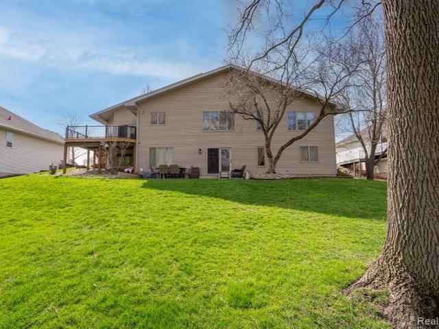 807 Oneida Woods Trail