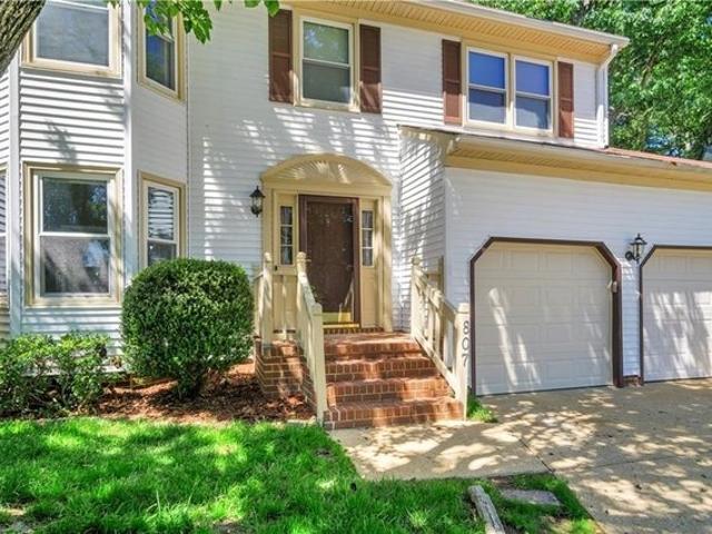 807 Marquette Ct, Newport News, VA 23602