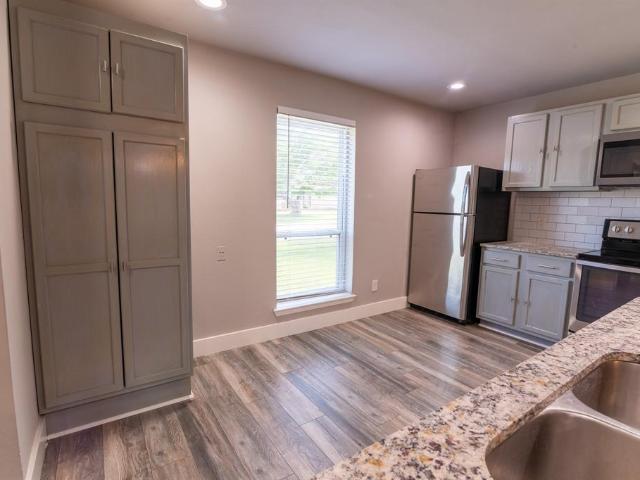 807 Meadow Mead Dr, Allen, TX 75002 | MLS #21235