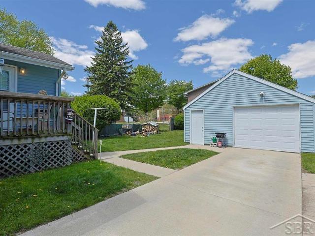 807 N Woodbridge Street