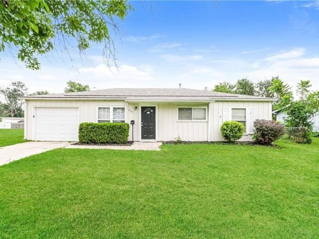 807 N Ponca Dr, Independence, MO 64056