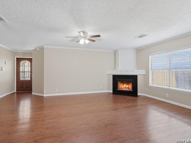 807 S Ellison