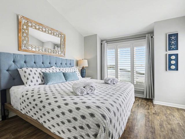 807 S Ocean Blvd. D 3