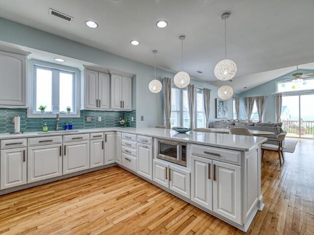 807 S Shore Drive A
