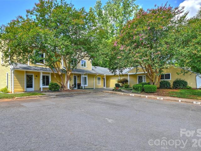 807 Sardis Cove Drive