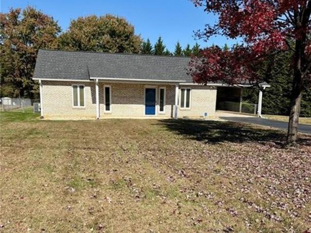 807 Silver Dapple Ln, Kernersville, NC 27284