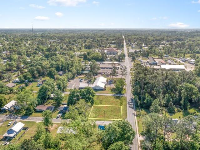 807 Sinclair St, Chipley, FL 32428