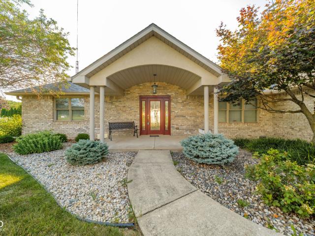 807 Spring Valley Drive