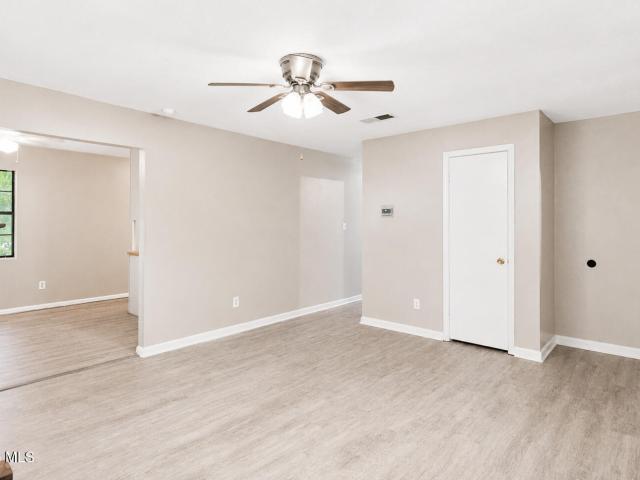 807 Sycamore Court