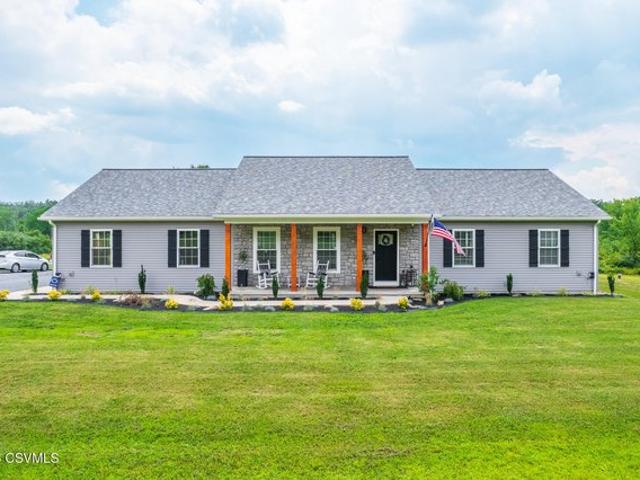 807 Penn Ave, Elysburg, PA 17824