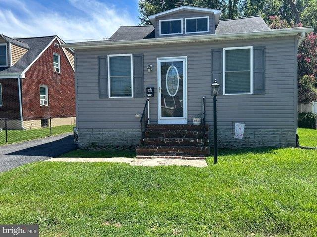 807 Platinum Ave, Baltimore, MD 21221