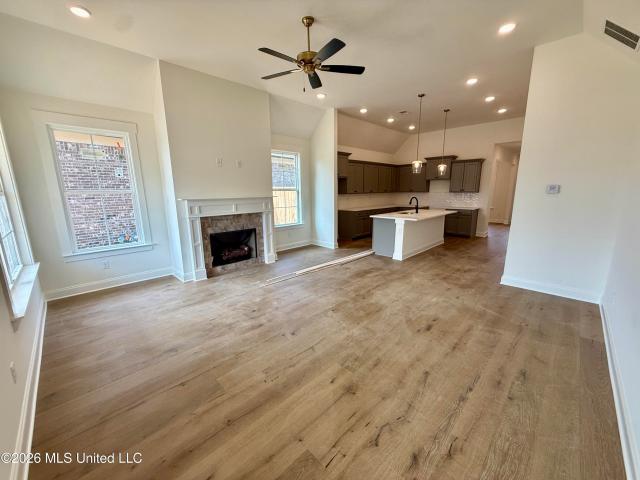 807 Quitman Court