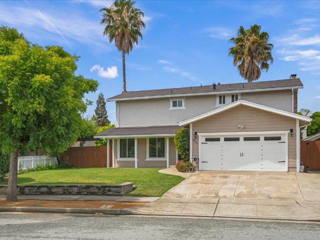 807 Ramona Way