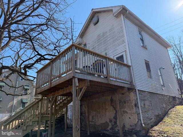 807 W Main Street