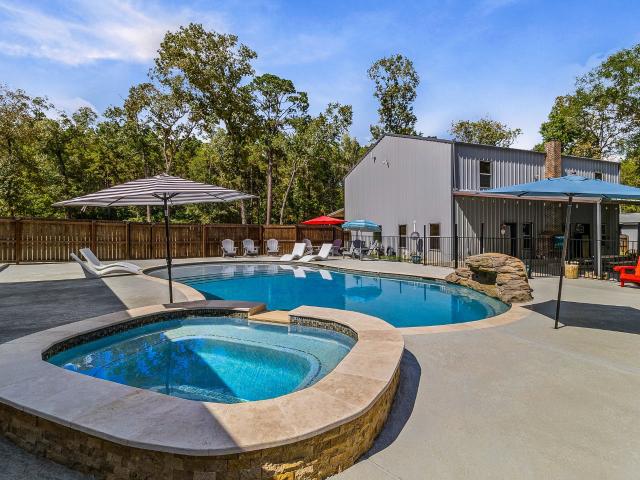 807 Whitehead Dr, Diboll, TX 75941 | MLS #13928 | Compass