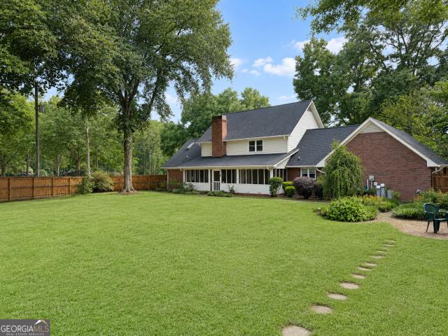 807 Tanglewood Drive