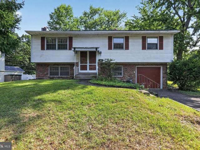 807 Yorktown St, Lansdale, PA 19446