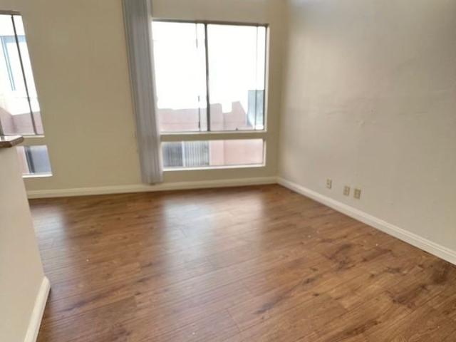 807Bunk 2 Bedroom Apartment for Rent at 807 N Bunker Hill Ave, Los Angeles, CA 90012 Historic Cultural