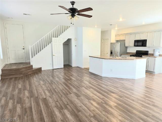8084 Retriever Avenue