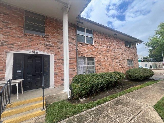 8085 Meadow Rd Apt 226, Dallas, TX 75231