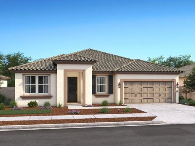8085 Cottonwood Dr, Friant, CA 93626