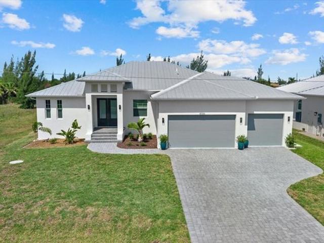 8086 Clyde Cir, Port Charlotte, FL 33981