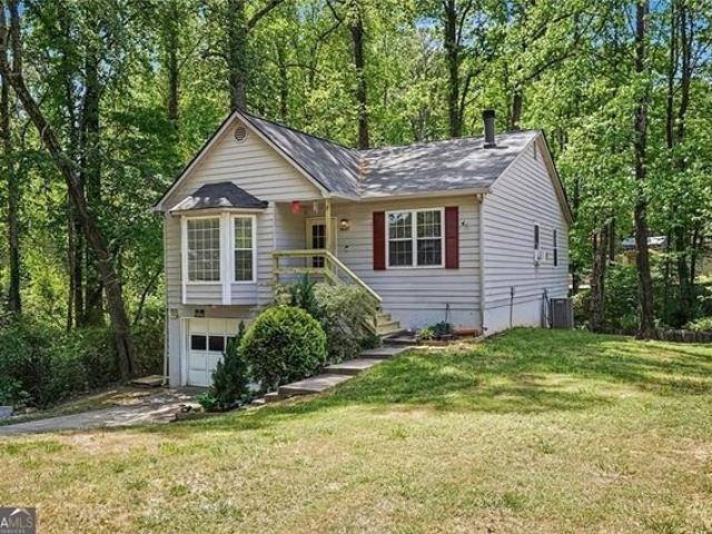 8087 Flamingo Dr, Jonesboro, GA 30238