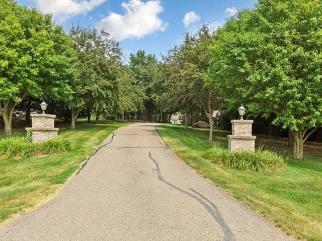 8087 SW 23rd Ave, Owatonna, MN 55060