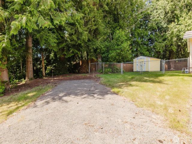 8089 Blue Oak Parkway NE