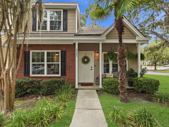 8089 Shadow Oak Dr, North Charleston, SC 29406