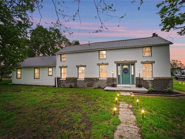 8080 Township Line Rd, Waynesville, OH 45068