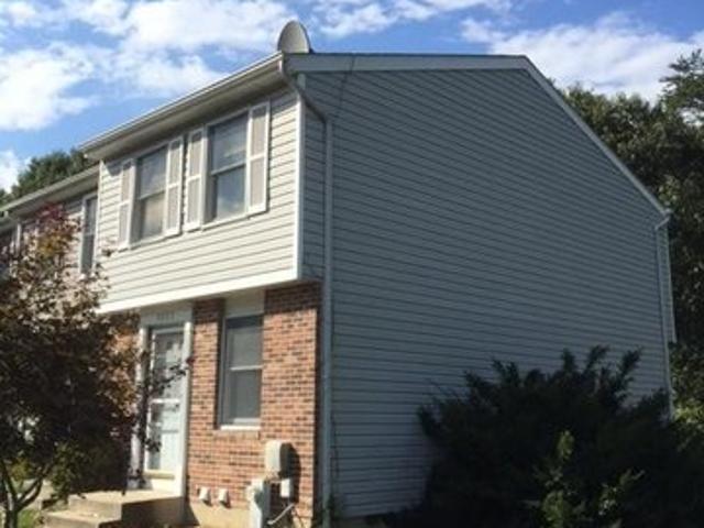 8080 Wolsey Ct, Pasadena, MD 21122